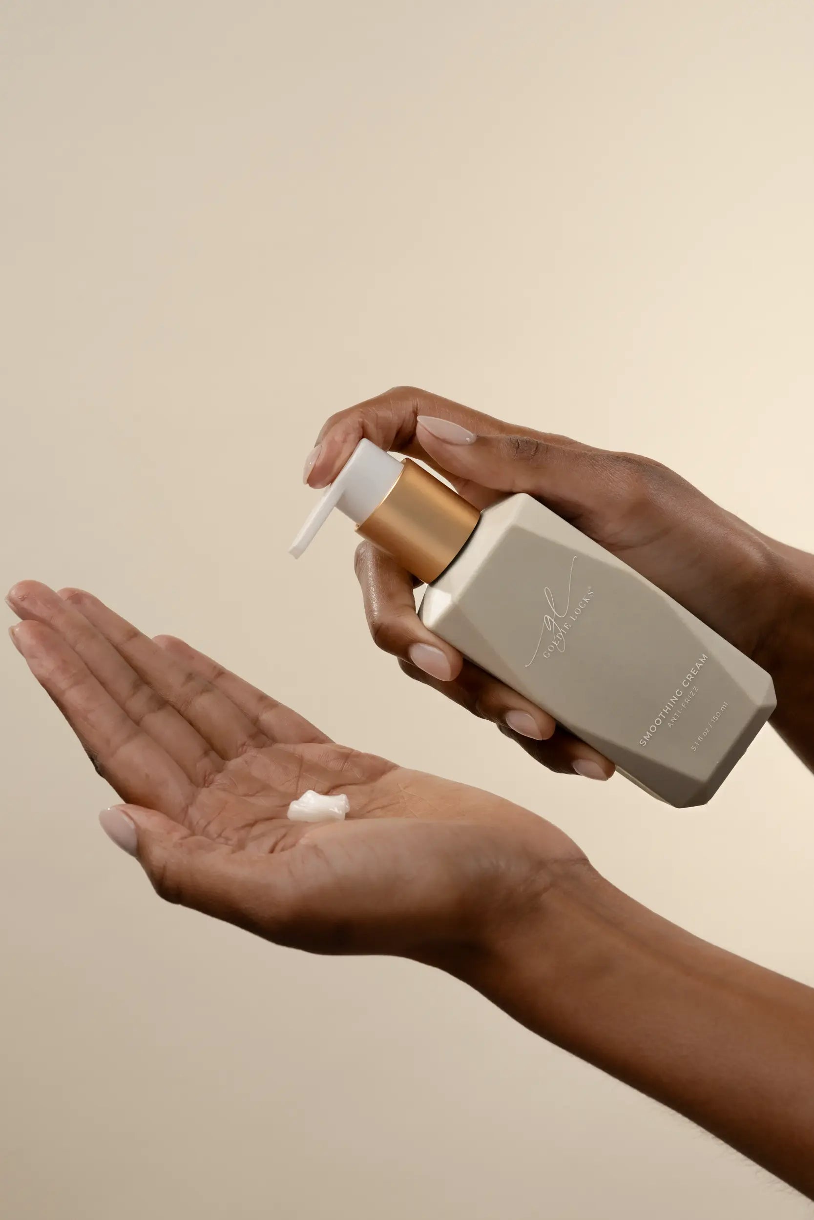 How To Use Hair Smoothing Cream for Curly, Dry, and Frizzy Hair